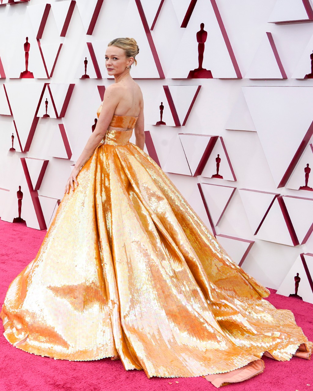 Les plus beaux looks sur le tapis rouge des Oscars 2021