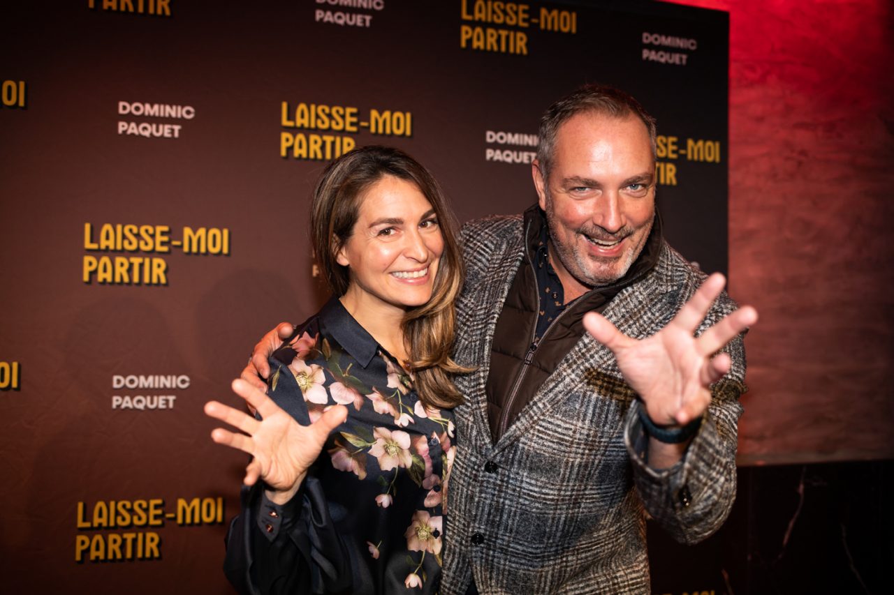 Rare apparition pour Messmer, sa femme et leurs filles