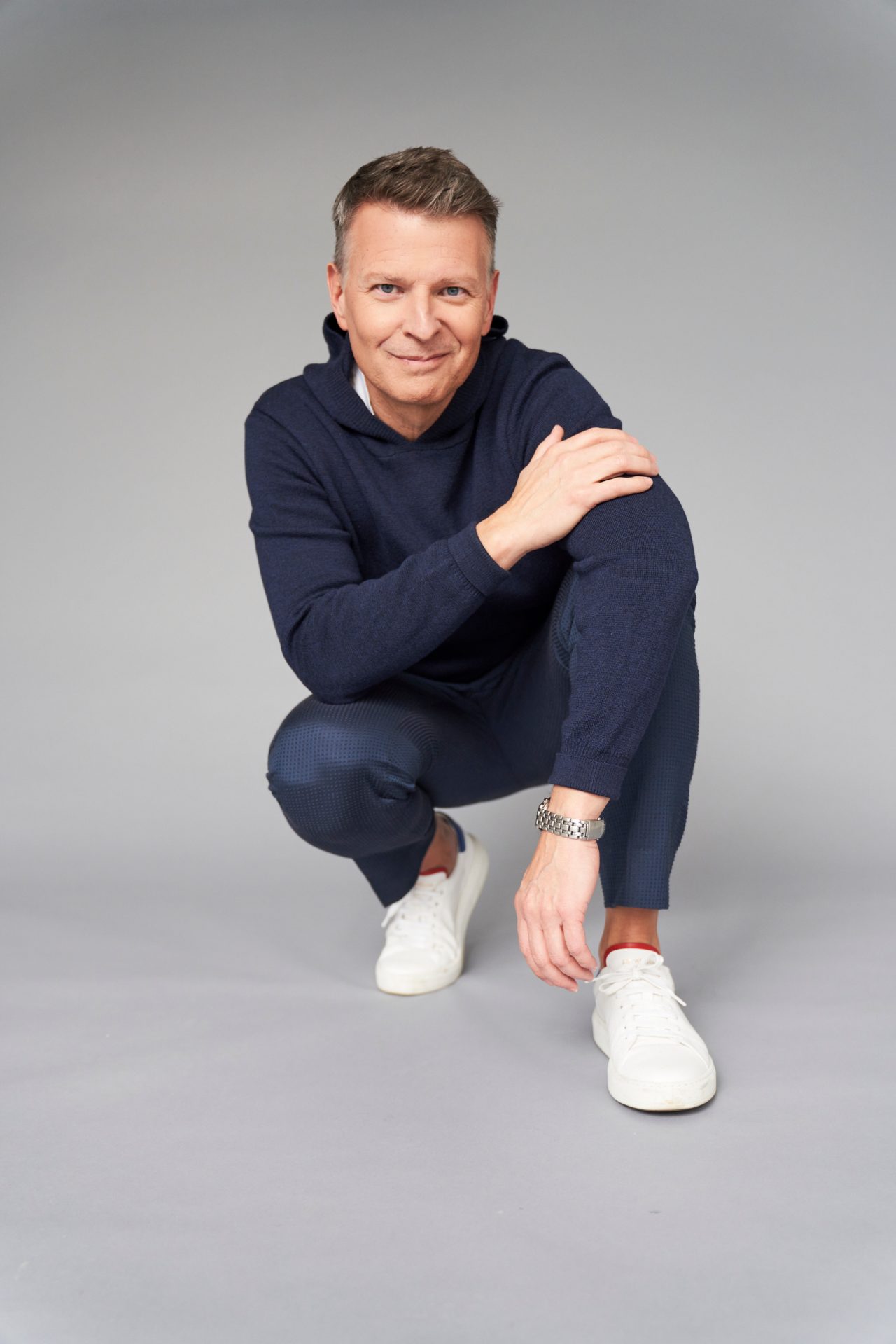 Stéphan Bureau invite ses fans à surfer avec lui