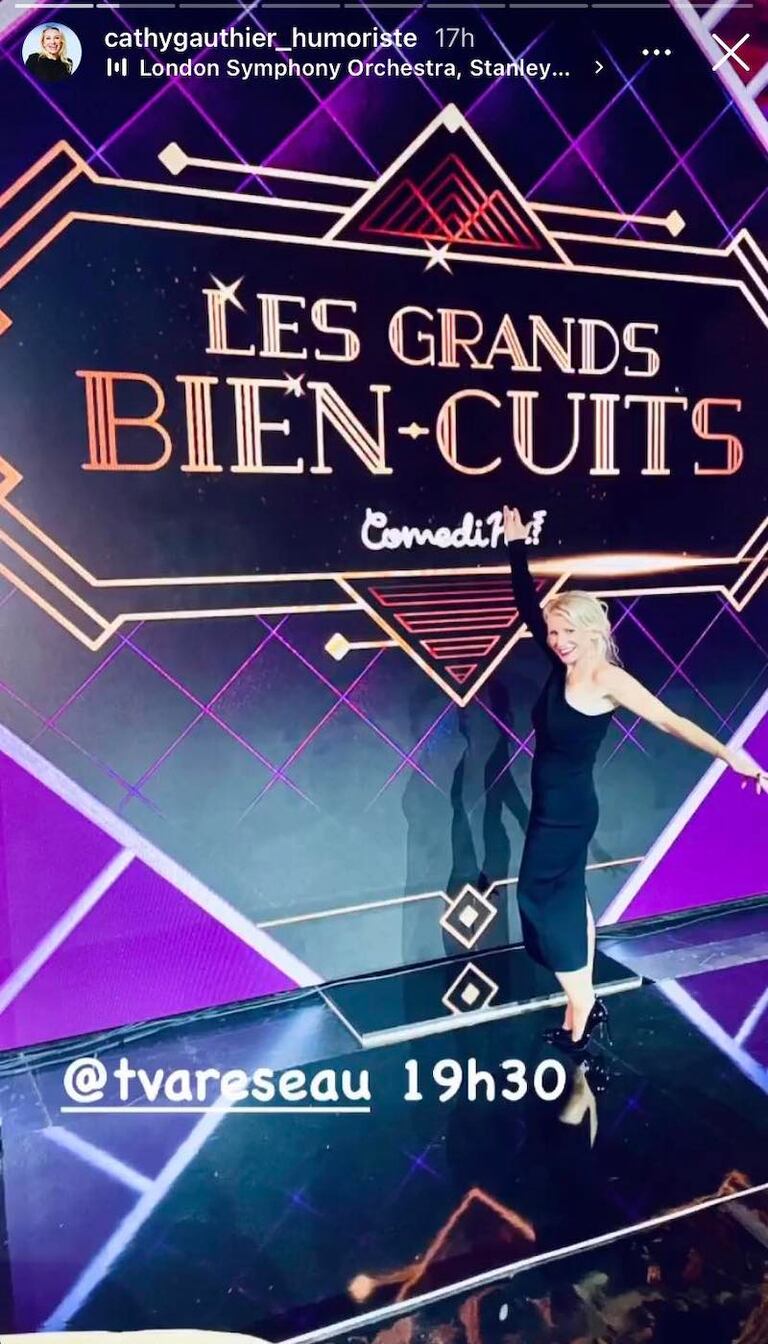 Cathy Gauthier attire tous les regards en robe longue moulante