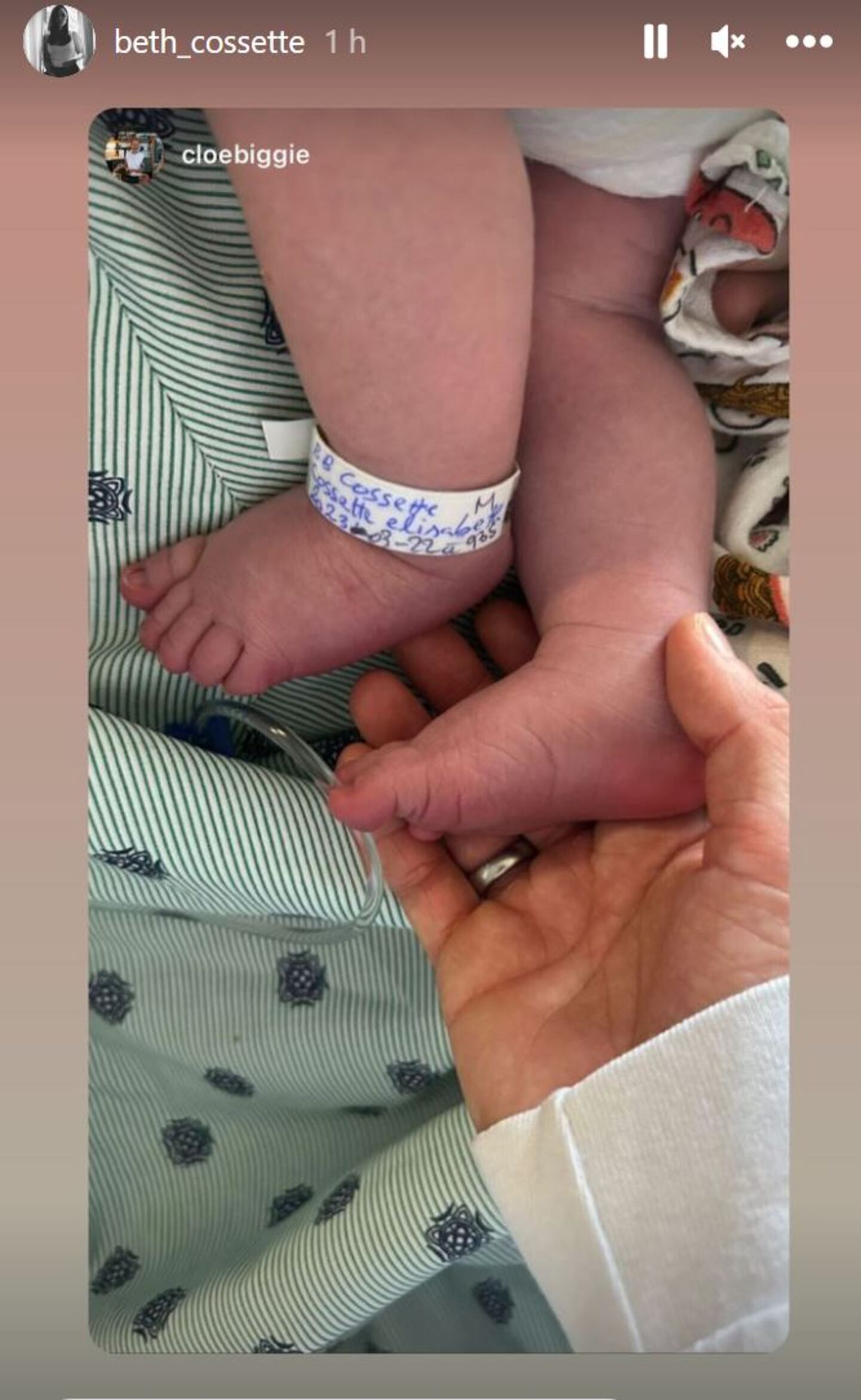Beth Cossette a accouché et elle partage d'adorables photos du nouveau-né