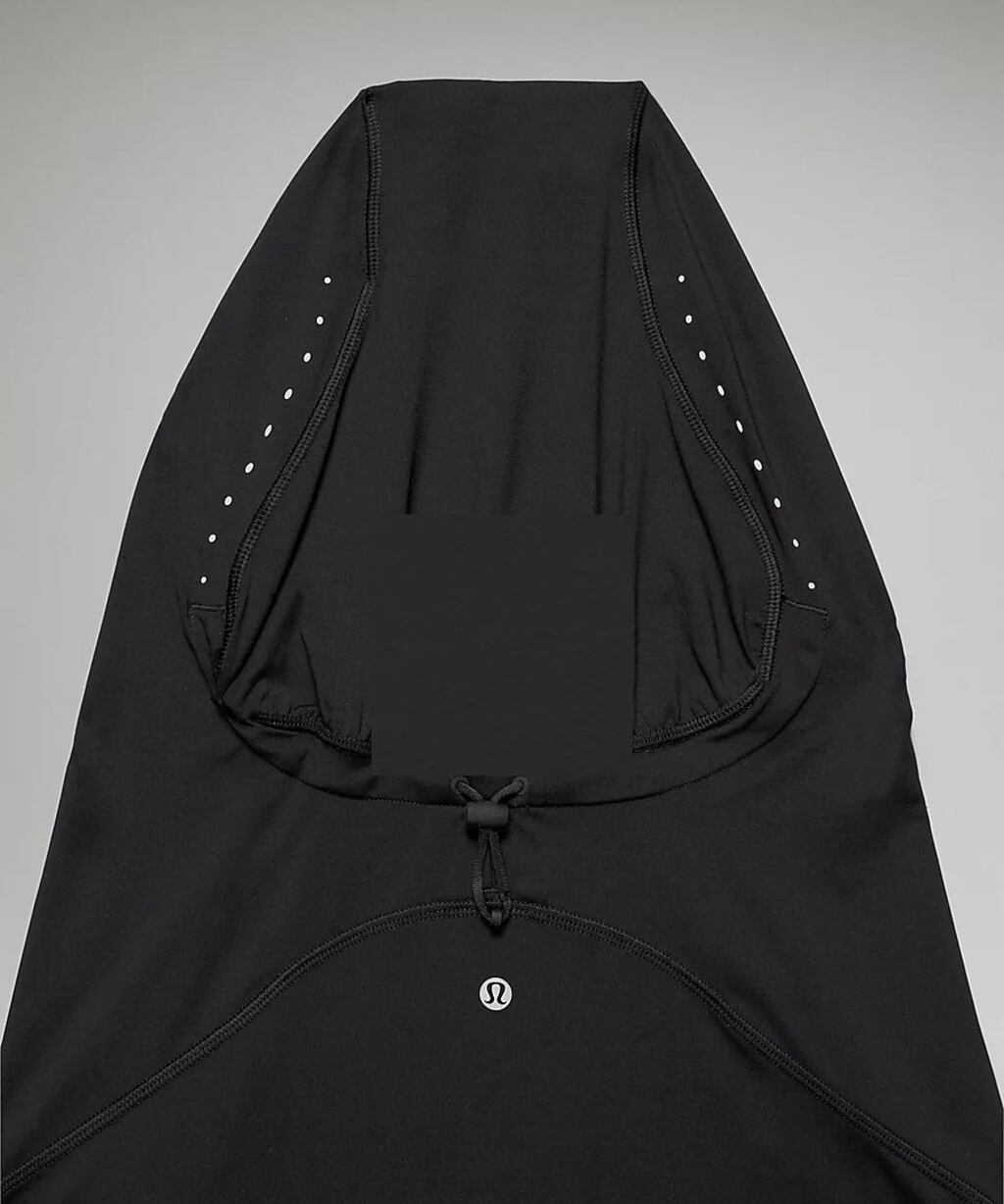 Lululemon lance des hijabs d'entrainement