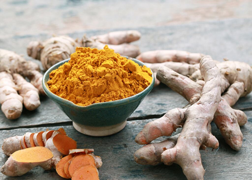 Voici la recette miracle du masque pour le visage au curcuma