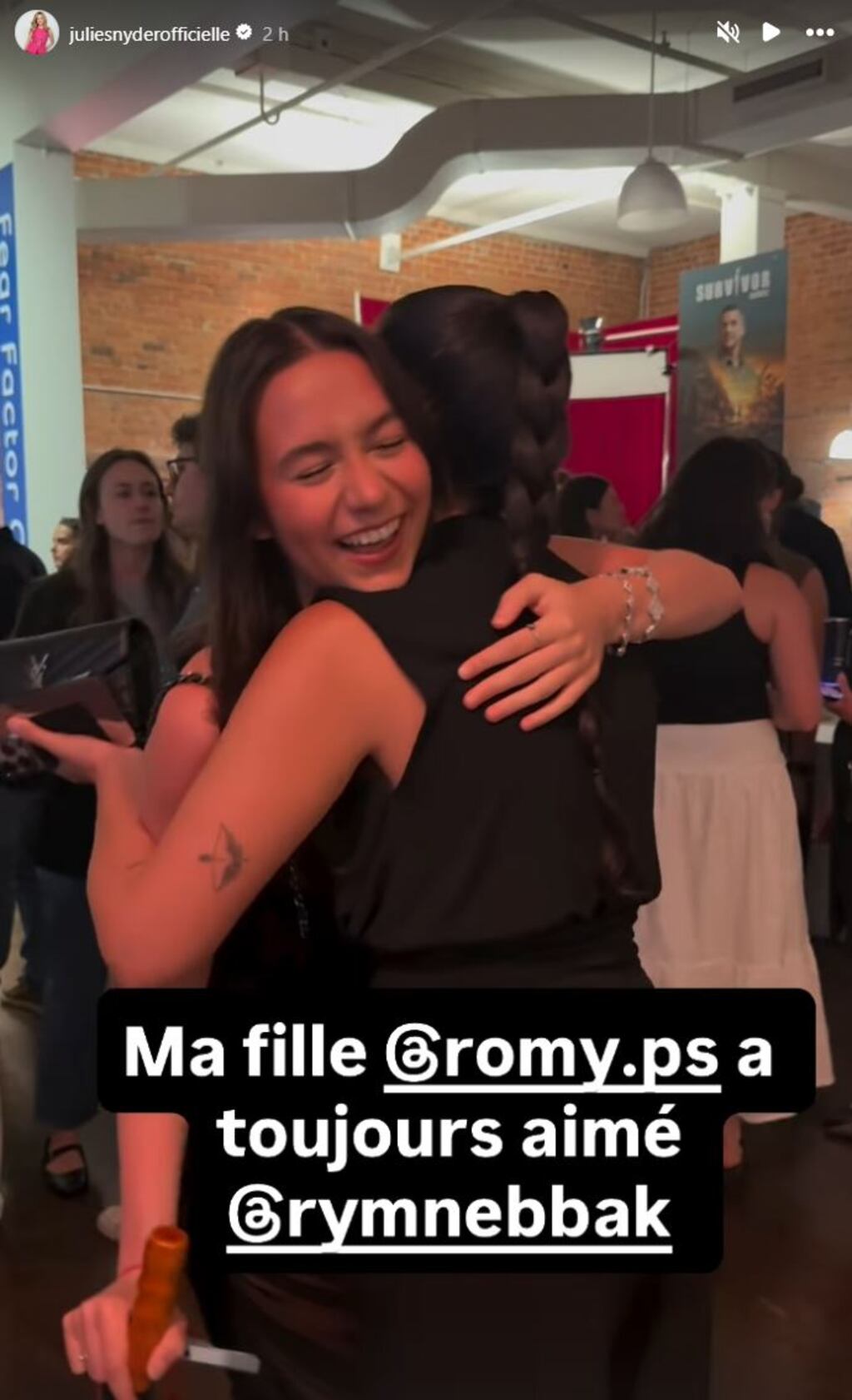 Romy Péladeau Snyder est superbe lors de cette soirée VIP
