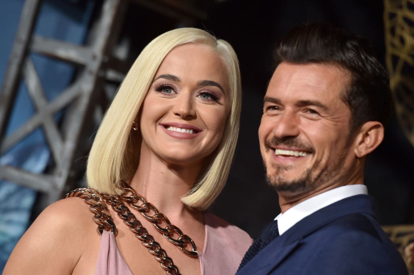 13 couples de vedettes qui se sont séparés en 2025