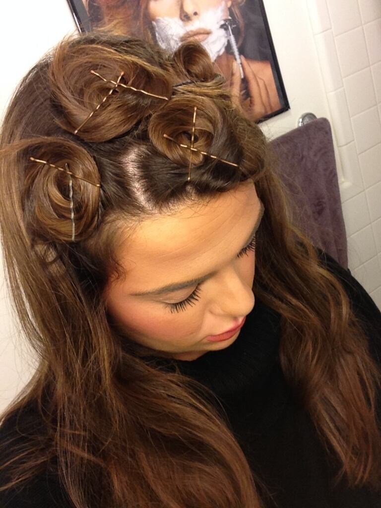 Comment onduler ses cheveux? 12 techniques faciles