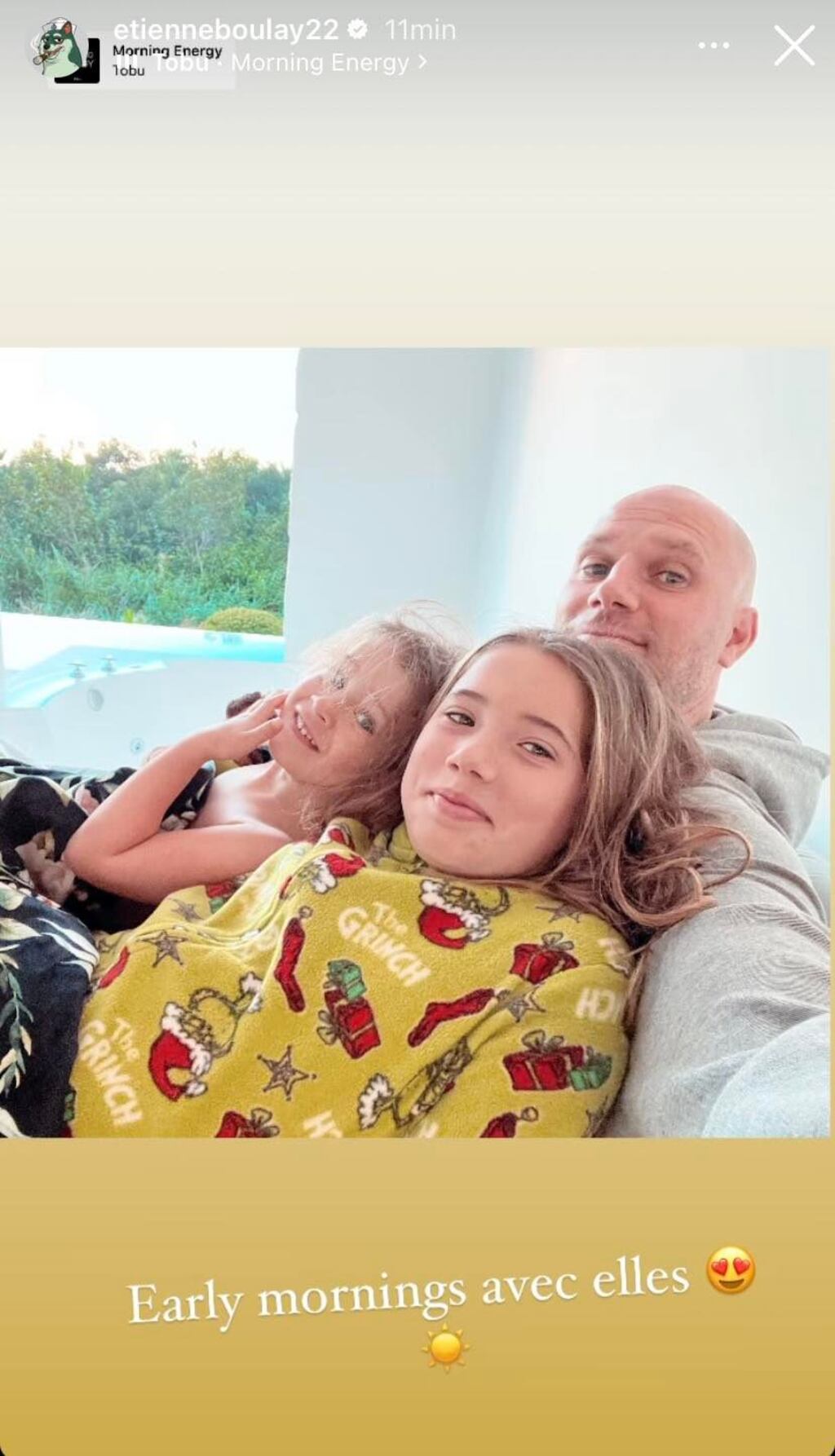Étienne Boulay et ses filles s'éclatent en vacances dans le Sud!