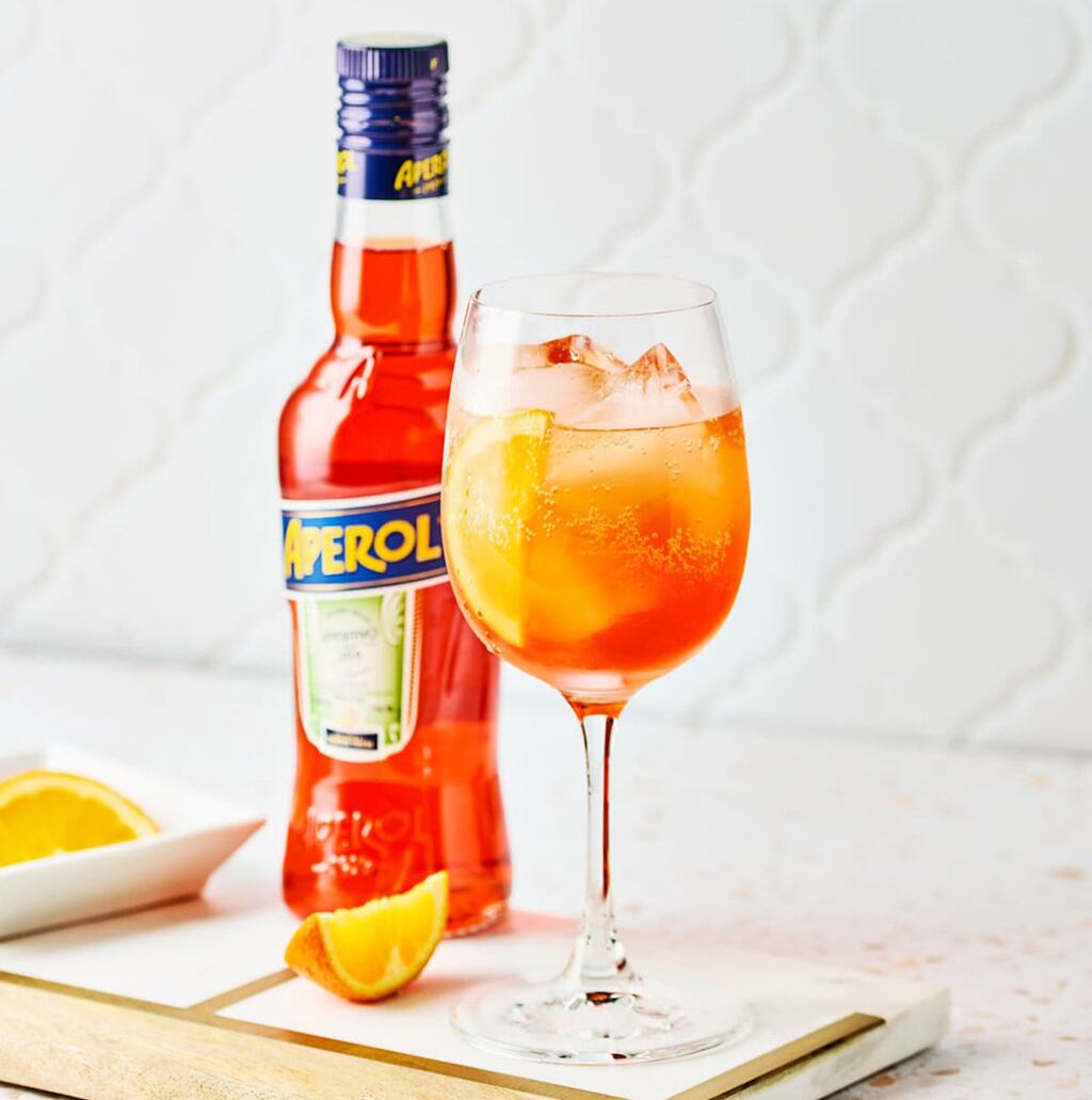 6 recettes de cocktails spritz pour accueillir la belle saison