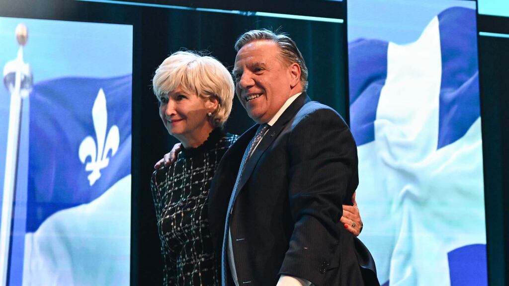 16 photos de François Legault et sa femme Isabelle Brais