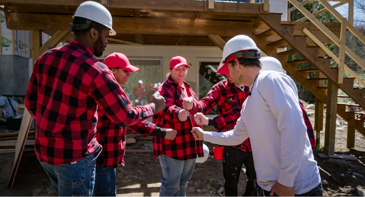 Le grand chantier RONA: dévoilement des terrasses extérieures